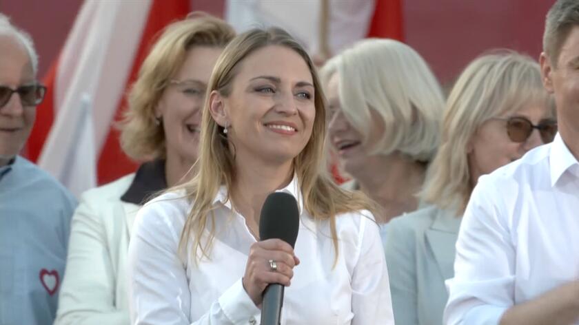 Kinga Gajewska wróciła do Otwocka. Donald Tusk zdradził, co mu mówią ...