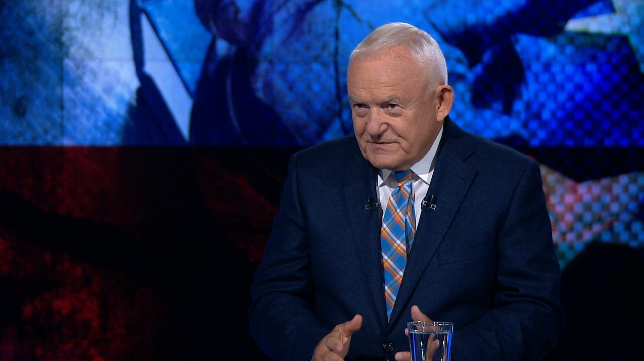 Leszek Miller w "Faktach o Świecie" TVN24 BiS