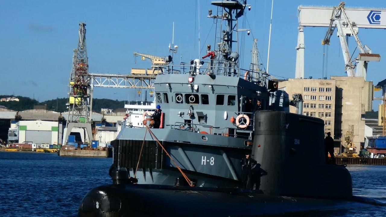 Okręt podwodny ORP Sokół kończy służbę Okręt podwodny ORP Sokół kończy służbę